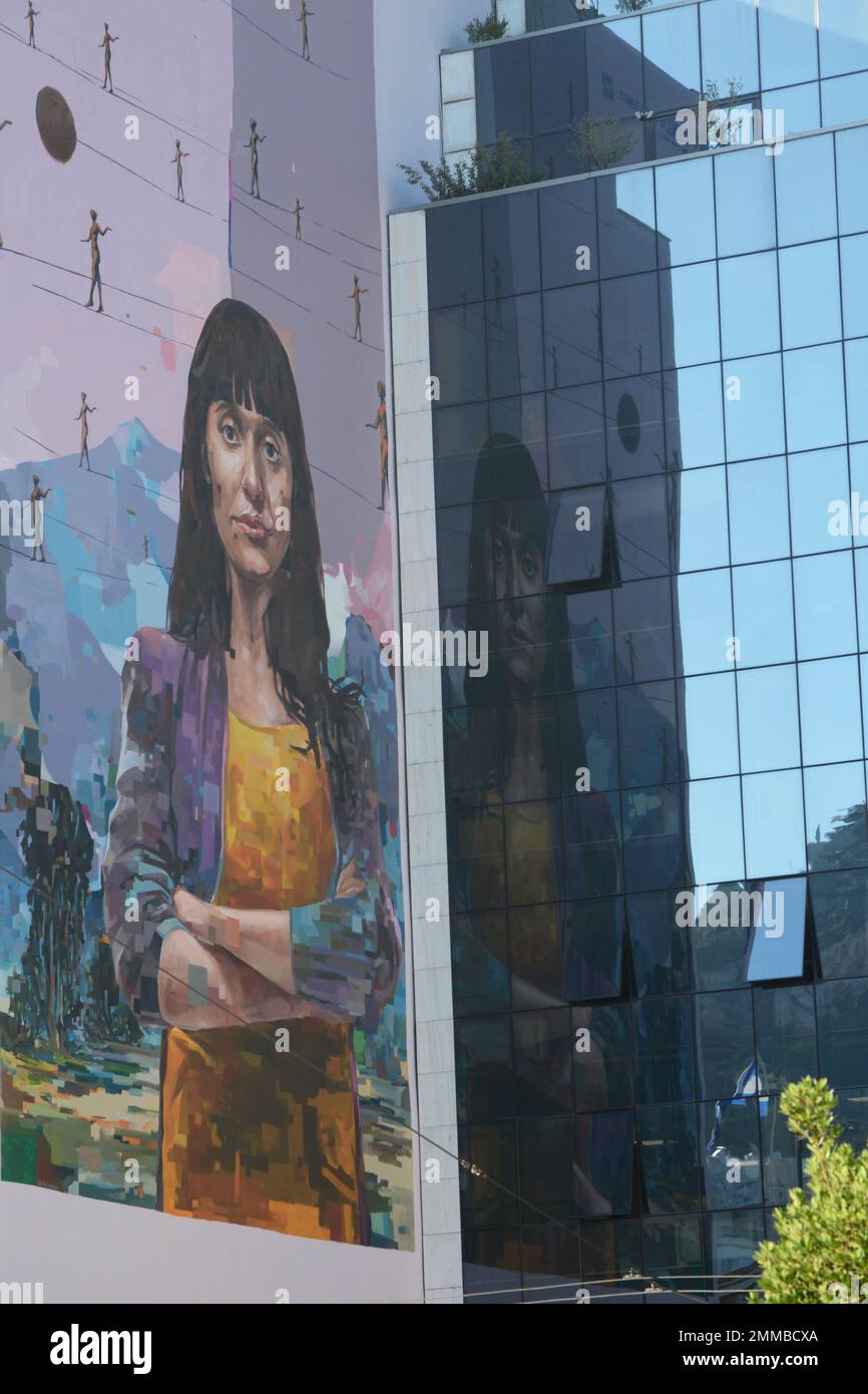 Athens street art painting hi-res stock photography and images - Alamy