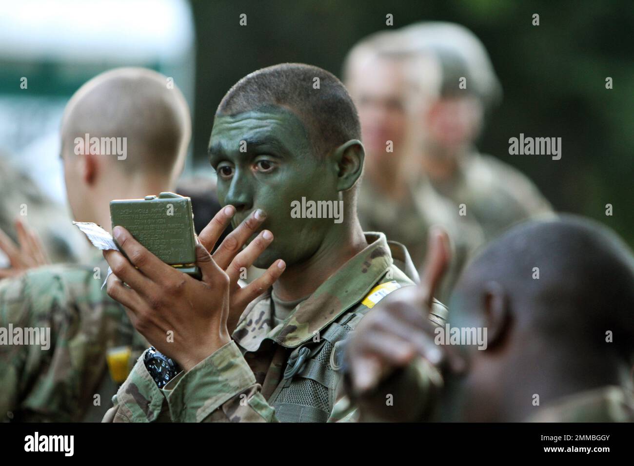 Soldier face paint hi-res stock photography and images - Alamy