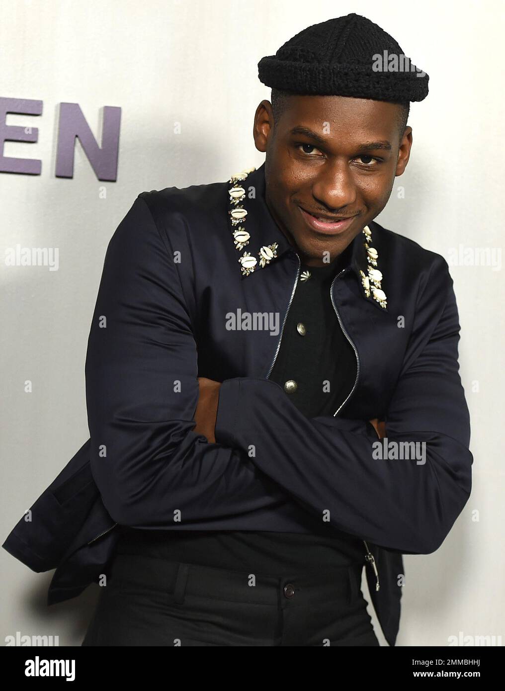 Leon Bridges arrives at the 16th Annual Hammer Museum Gala in the ...