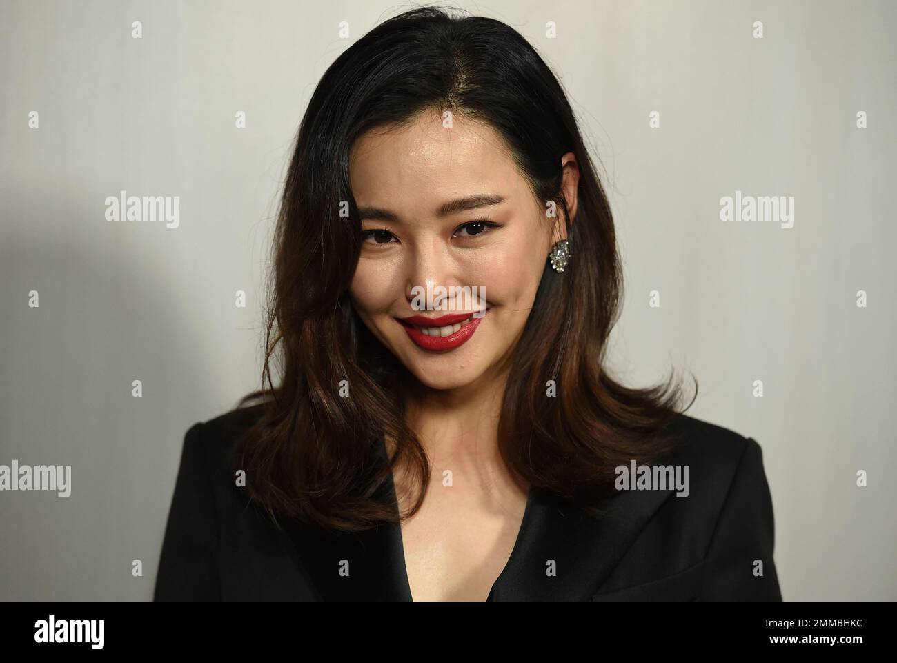 Lee Hanee arrives at the 16th Annual Hammer Museum Gala in the Garden ...