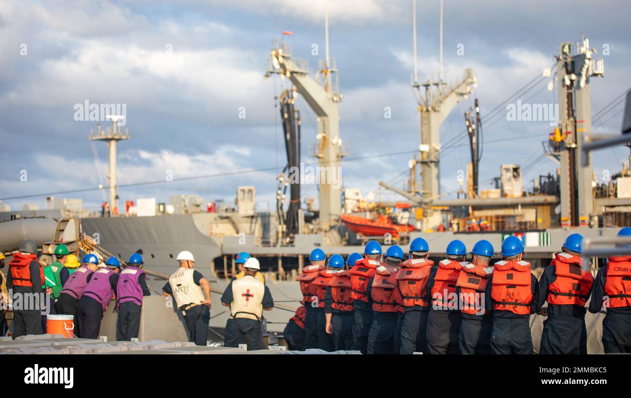 220916-N-NQ285-1883 ATLANTIC OCEAN (Sept. 16, 2022) Sailors assigned to ...