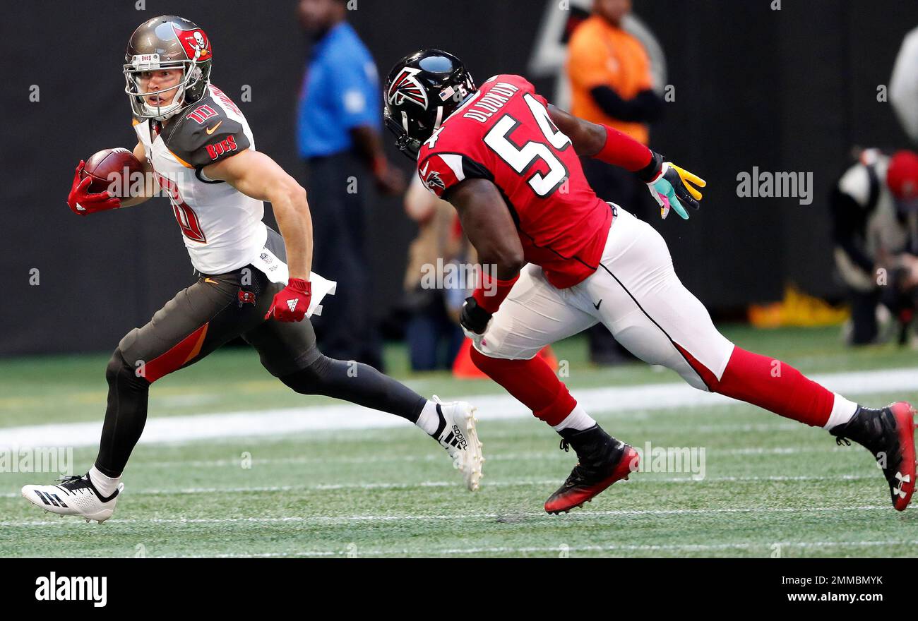 Tampa Bay Buccaneers wide receiver Adam Humphries (10) runs against ...