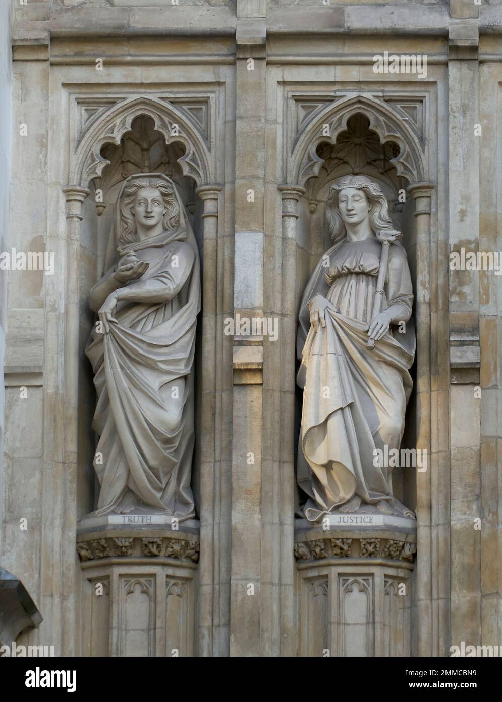statues on front of westminster abbey Stock Photo - Alamy