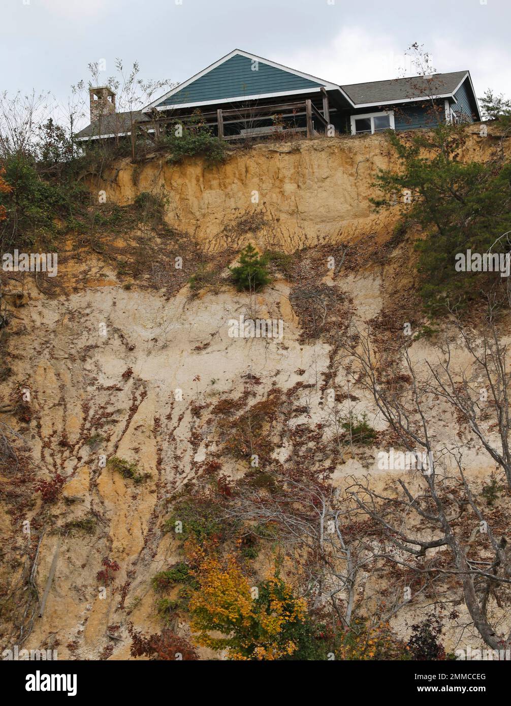 FILE - This Tuesday Nov. 17, 2015 file photo shows a structure along ...
