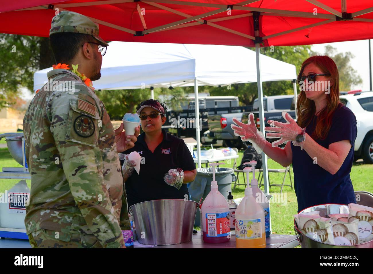 The Beale Air Force Base United Services Organization passes out snow ...