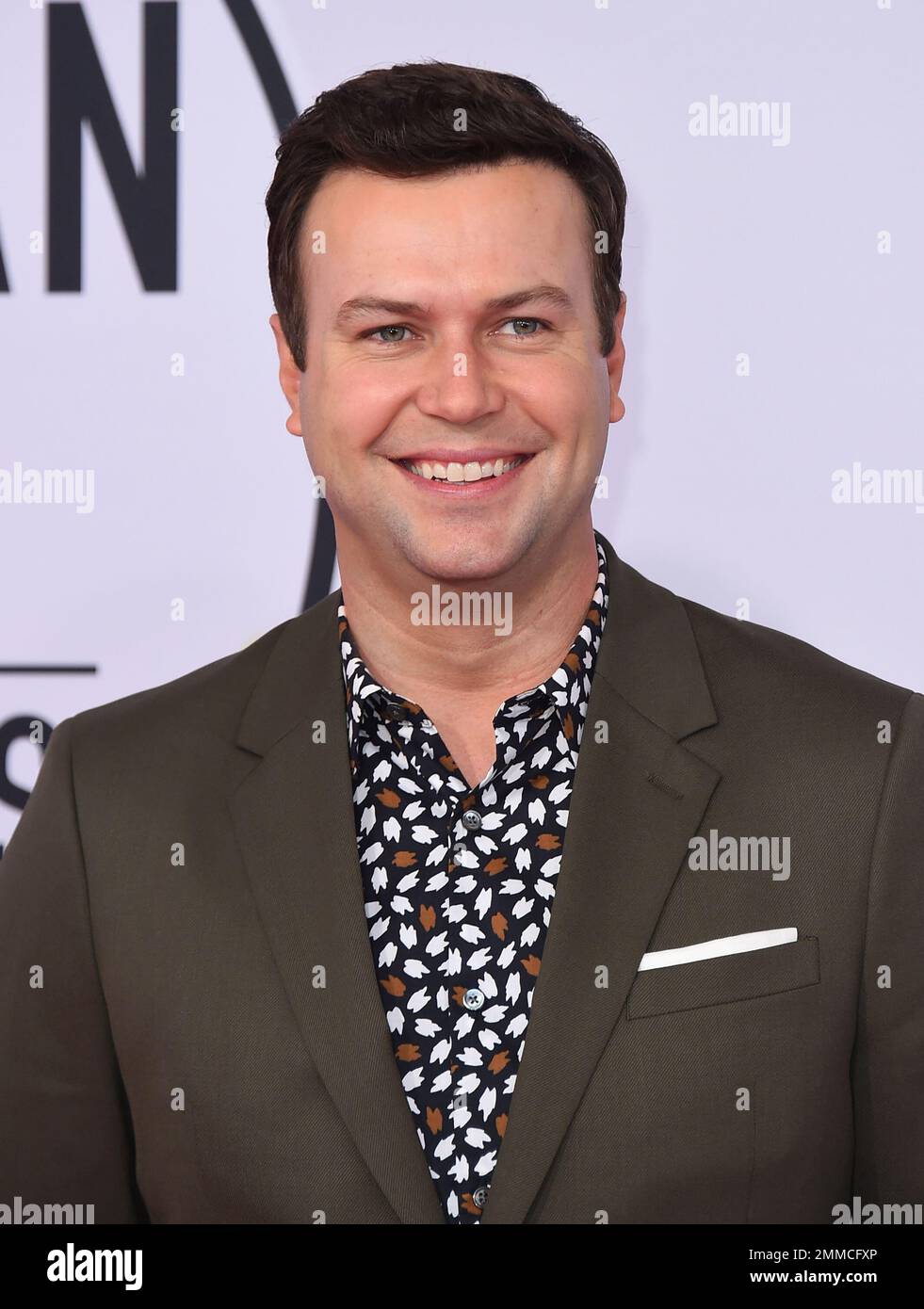 Taran Killam arrives at the American Music Awards on Tuesday, Oct. 9 ...