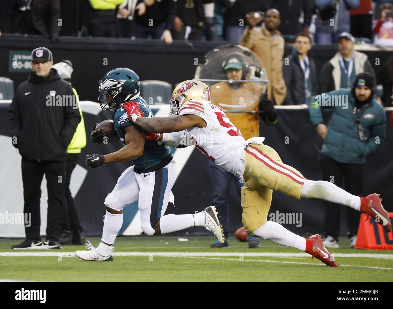 Dre greenlaw hi-res stock photography and images - Alamy