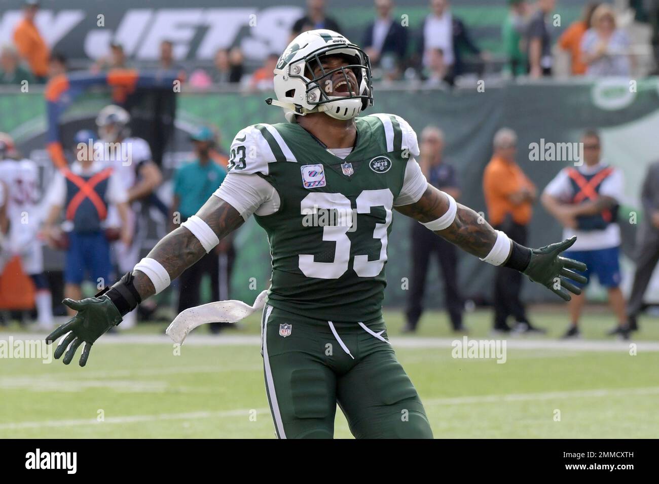 New York Jets strong safety Jamal Adams (33) celebrates during the ...