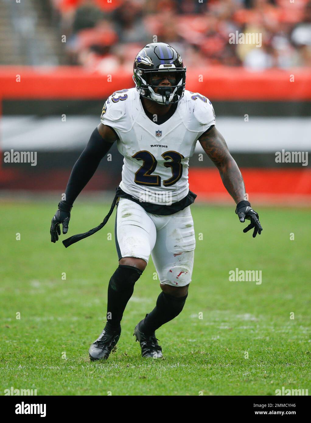 Baltimore Ravens defensive back Tony Jefferson (23) plays against the ...