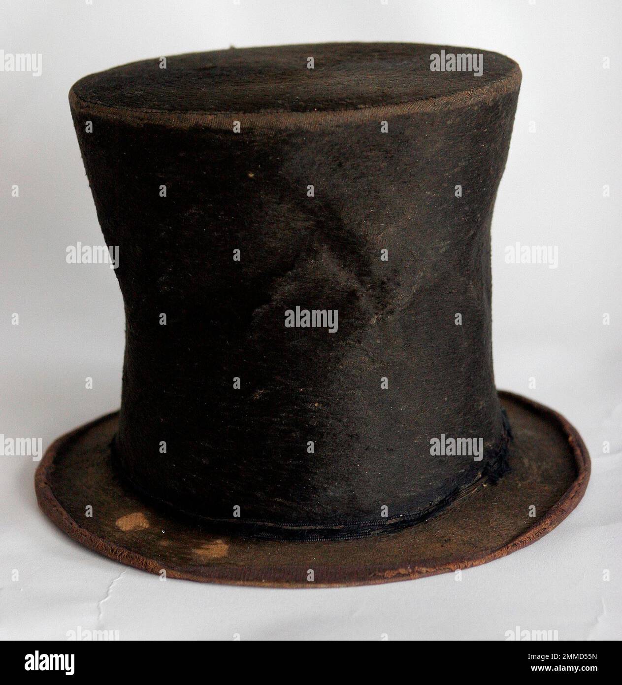 FILE - In this June 14, 2007 file photo, Abraham Lincoln's iconic ...