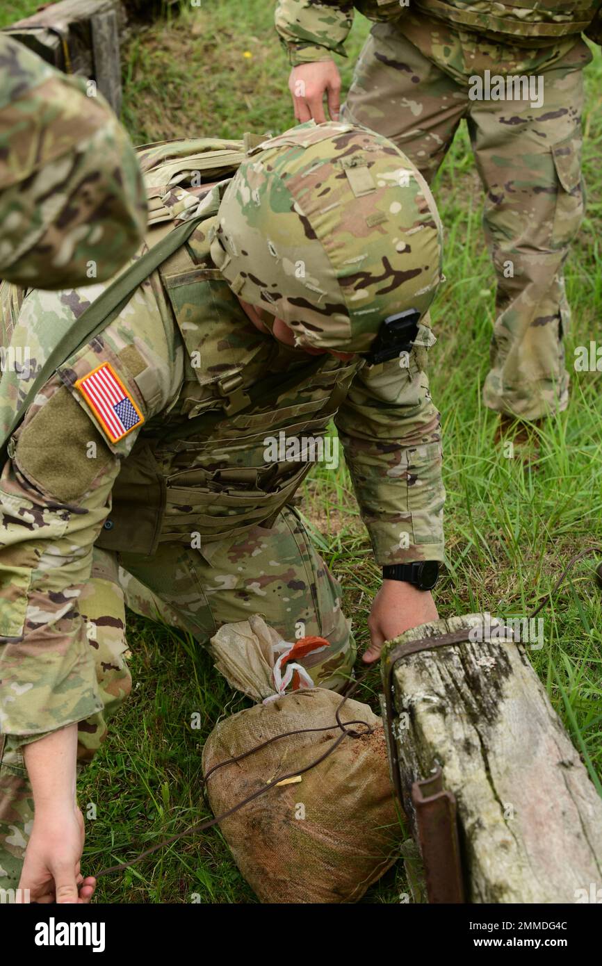 A U.S. Soldier assigned to 10th Special Forces Group trains with a ...