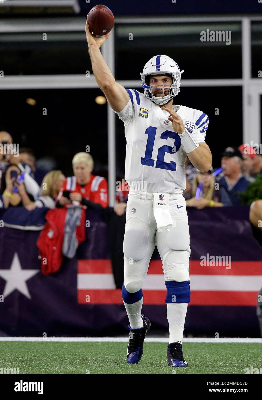 Indianapolis Colts quarterback Andrew Luck warms up before an NFL ...
