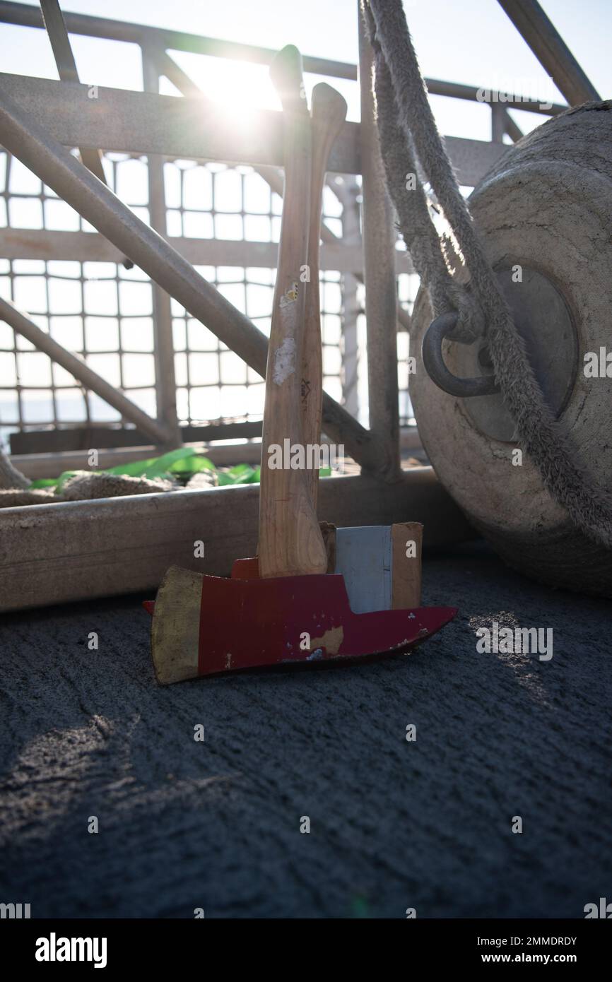 Axe damage control man hi-res stock photography and images - Alamy