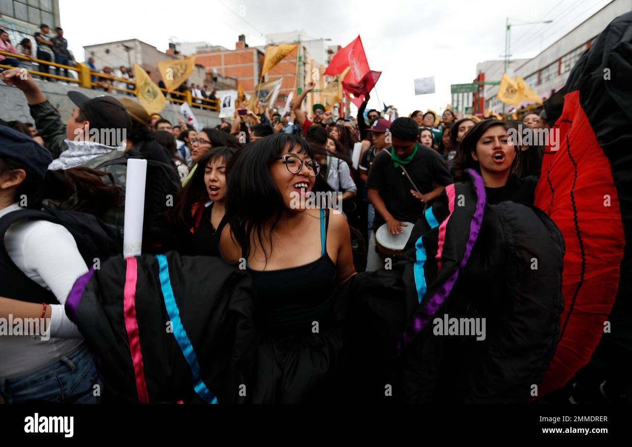 Demonstrators march in remembrance of the 1968 Tlatelolco student ...