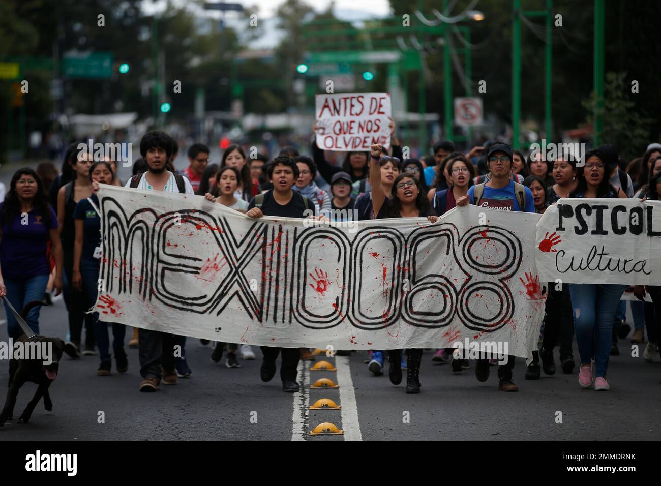 Demonstrators march in remembrance of the 1968 Tlatelolco student ...