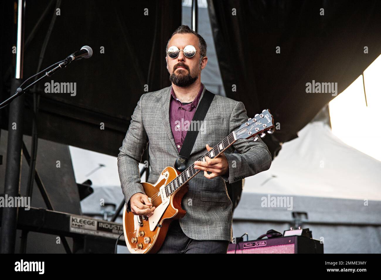 Musician performs with Fantastic Negrito (born Xavier Dphrepaulezz) at ...