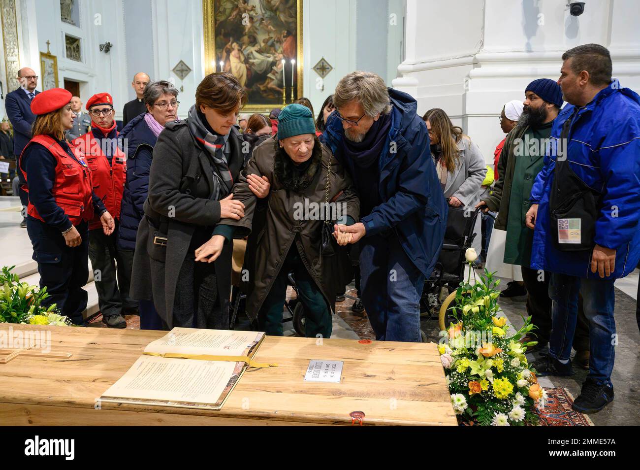 Palermo, Italy. 17th Jan, 2023. Relatives hold Maria Conte (C), mother ...
