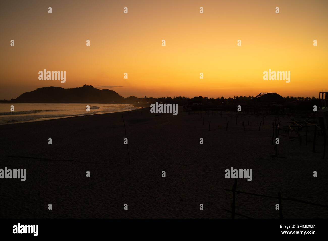 Beach in oaxaca hi-res stock photography and images - Alamy