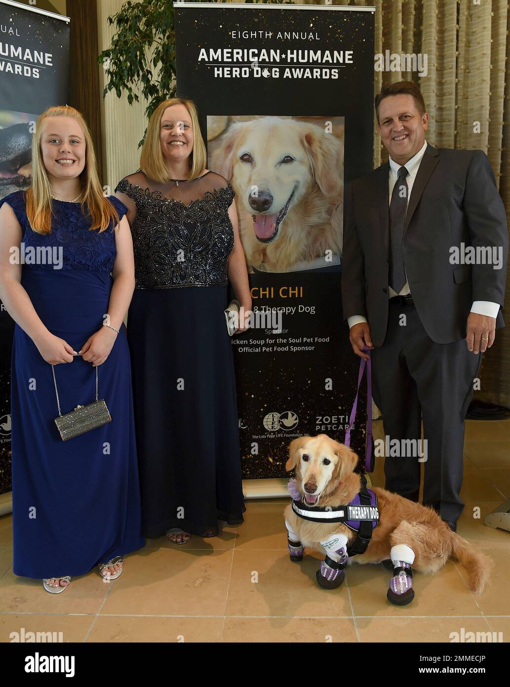 Megan Howell, from left, Elizabeth Howell, Richard Howell and Chi Chi ...