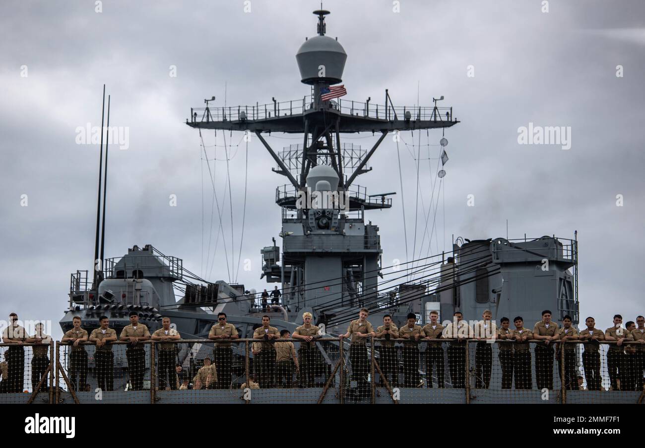 U.S. Marines with Battalion Landing Team 2/5, 31st Marine Expeditionary ...