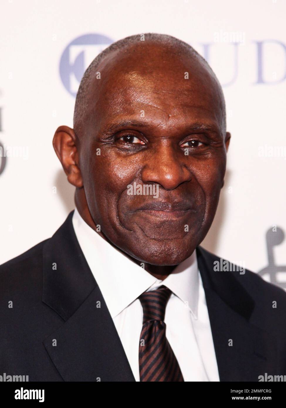 Harry Carson attends the 33rd annual Great Sports Legends Dinner at the ...