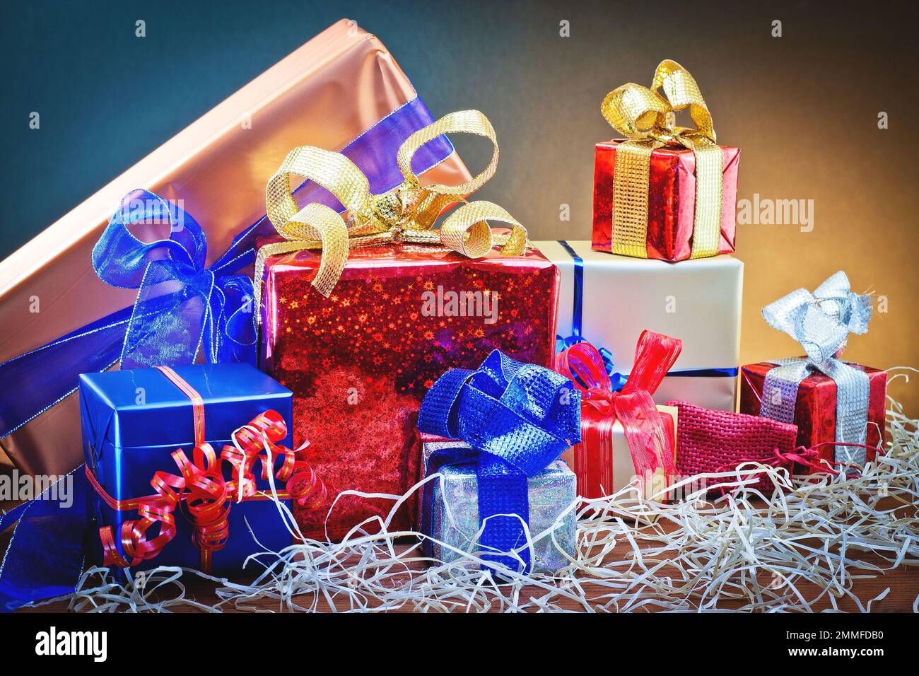 Gold items different hi-res stock photography and images - Alamy