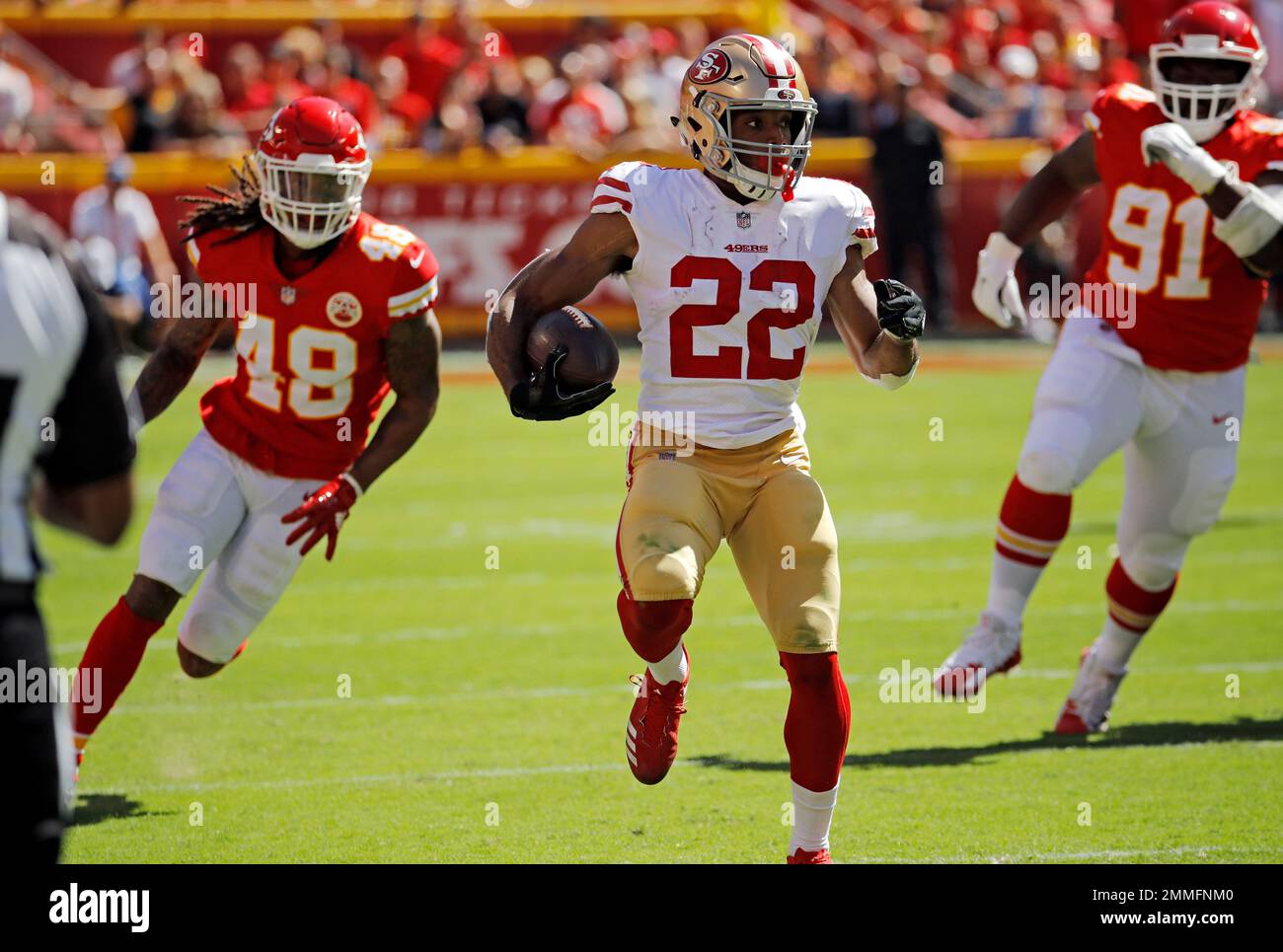 San Francisco 49ers running back Matt Breida (22) carries the ball as ...