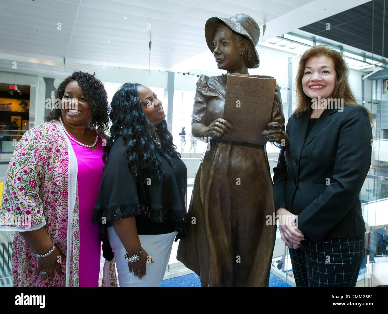 From left, Penny Allison Lockhart and Angela Alice Stephens, great ...