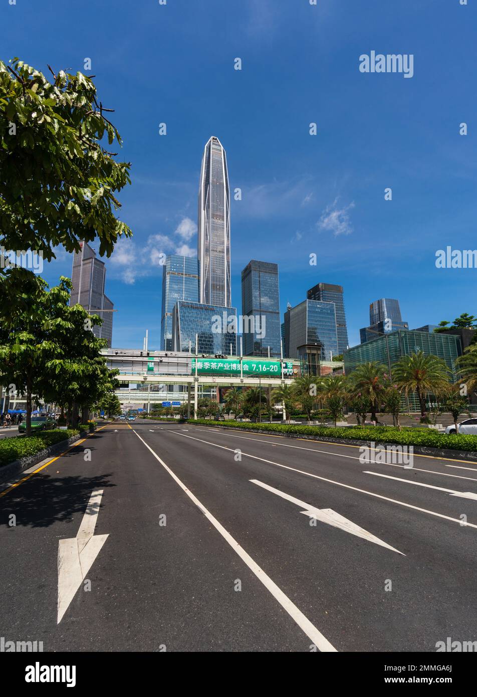 Ping'an financial center hi-res stock photography and images - Alamy