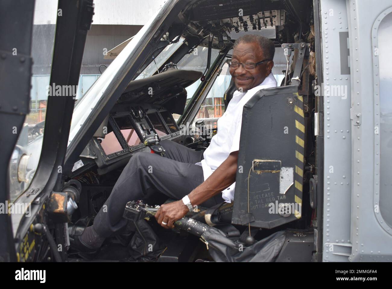 220917-N-N3764-1003 OCHO RIOS, Jamaica - (Sept. 17, 2022) -- U.S ...