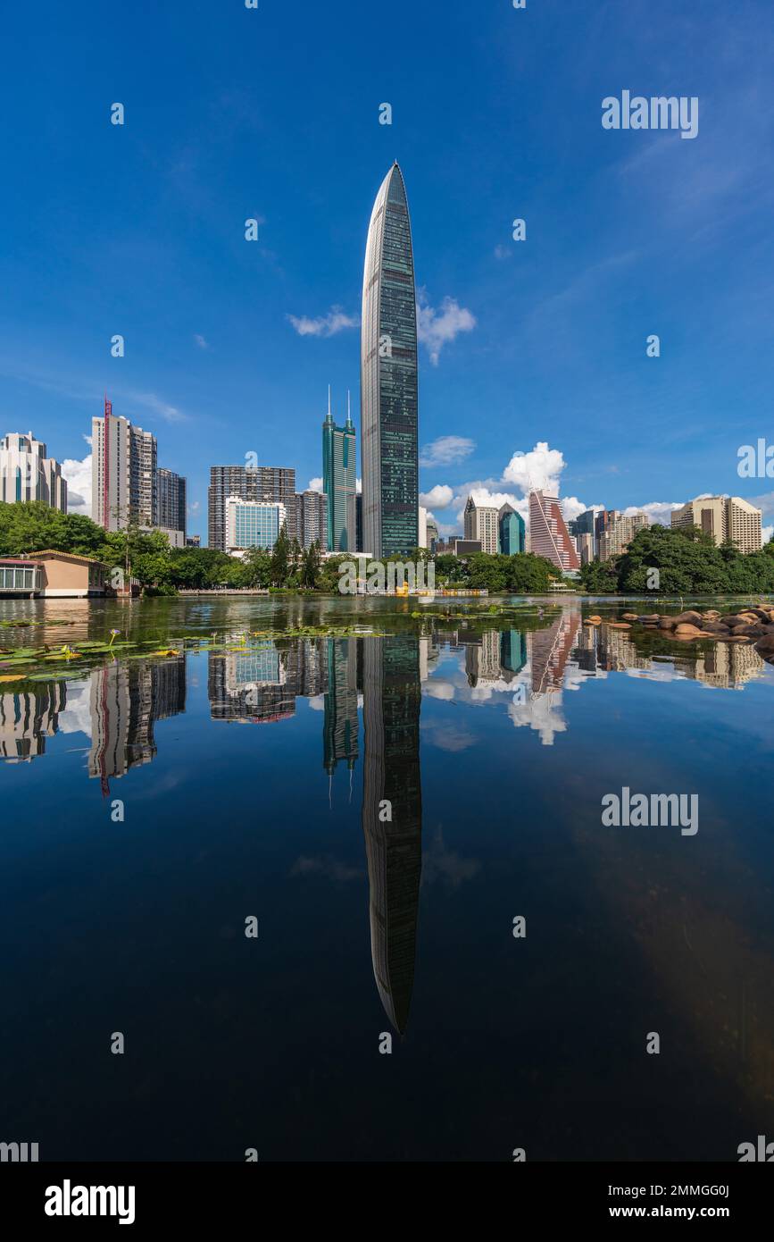 Shenzhen diwang commercial building hi-res stock photography and images ...