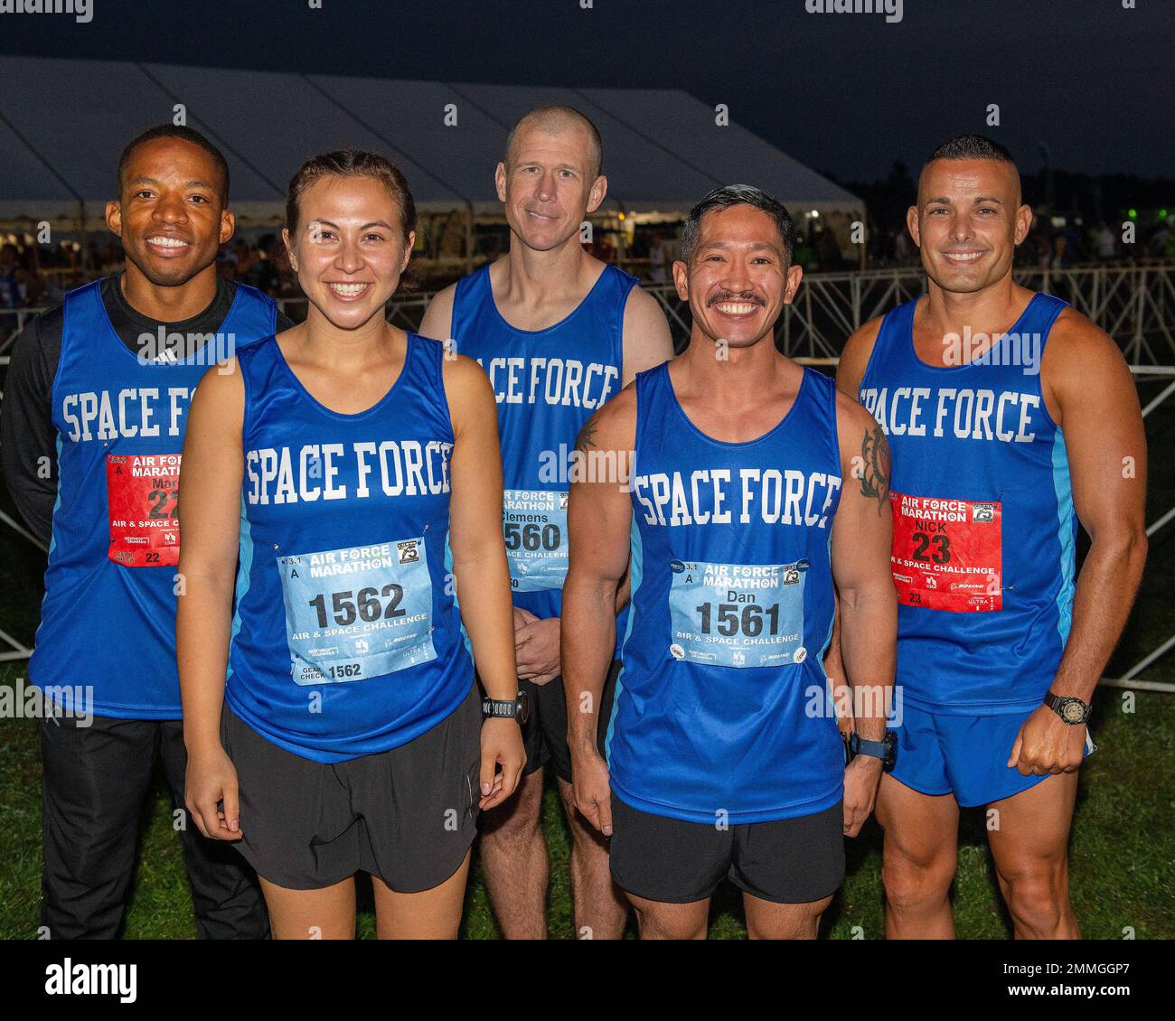 Fly fight win hi-res stock photography and images - Alamy