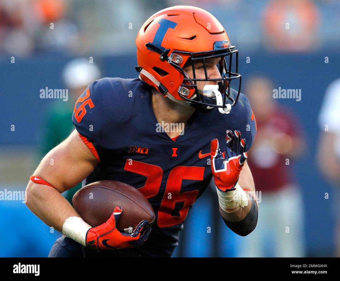 Illinois' Mike Epstein runs during an NCAA college football game ...