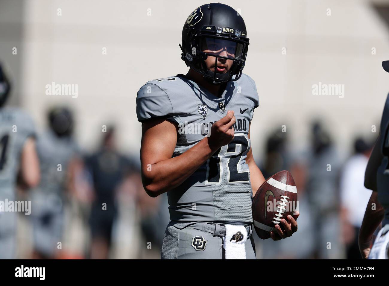 Colorado Buffaloes quarterback Steven Montez (12)warms up before an ...