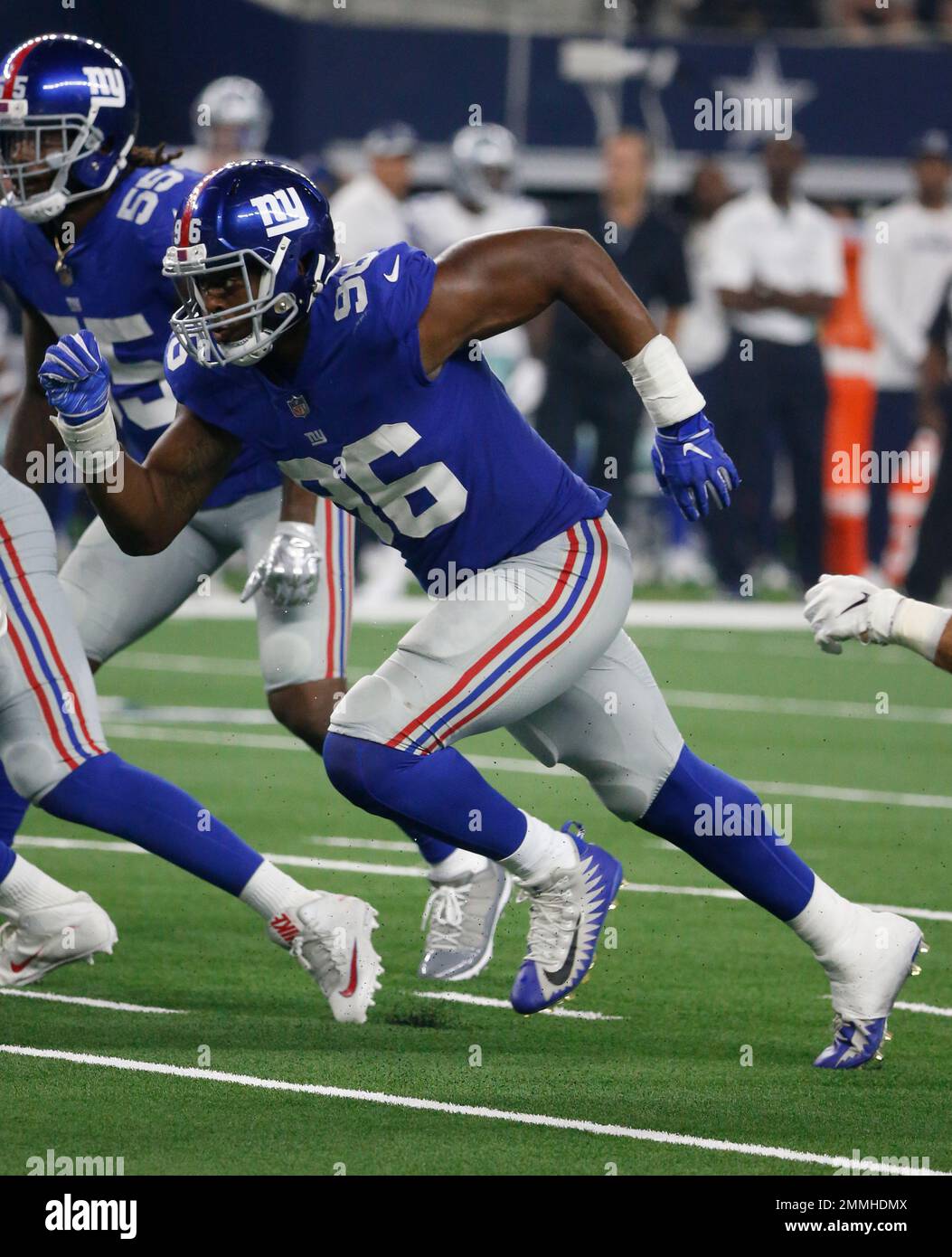 New York Giants linebacker Kareem Martin (96) defends against the ...