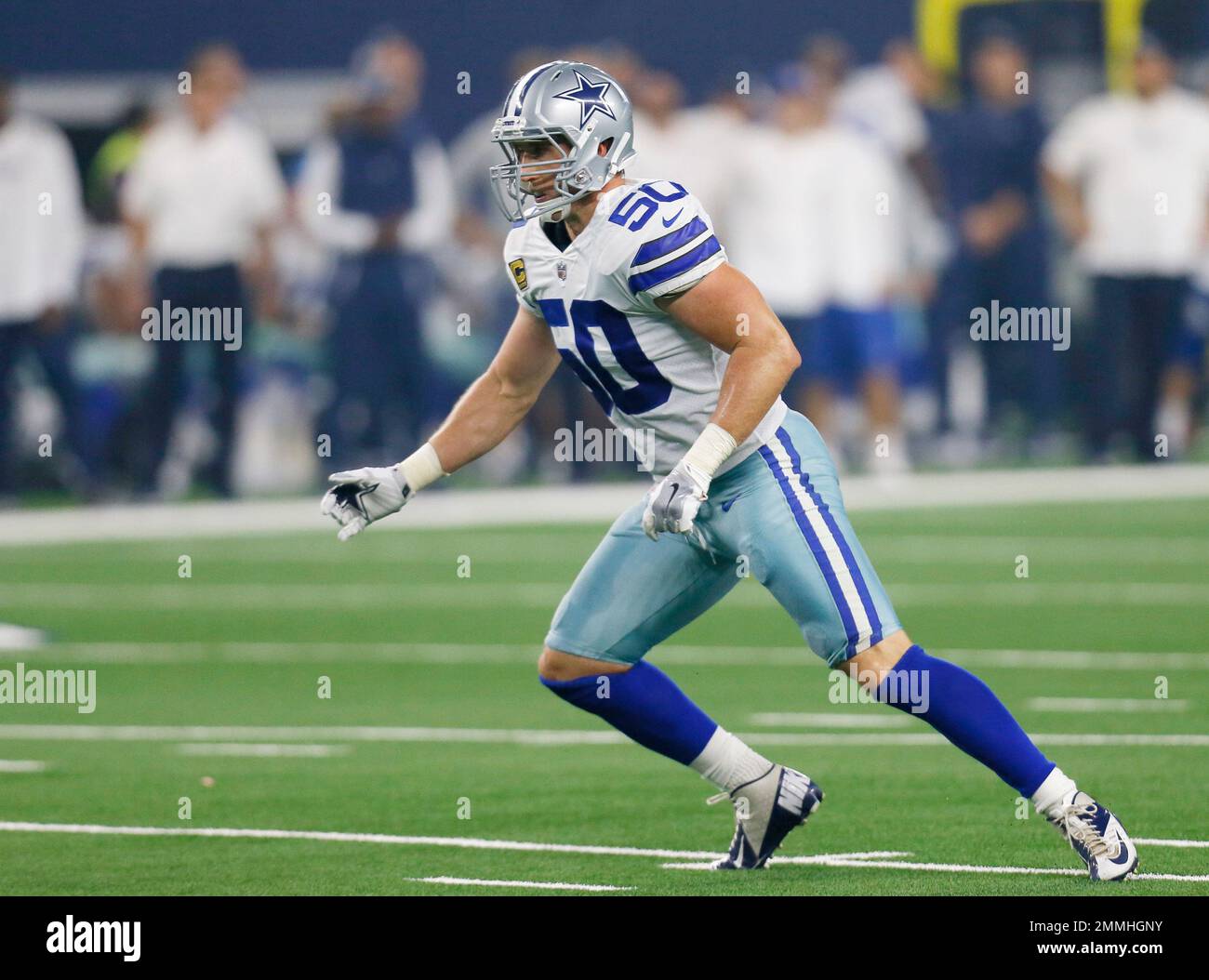 Dallas Cowboys linebacker Sean Lee (50) defends during the first half ...