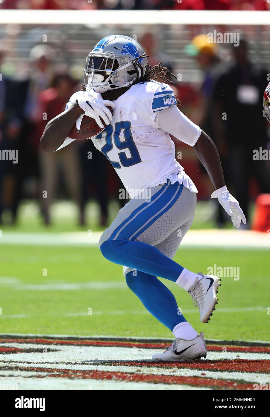 Detroit Lions running back LeGarrette Blount during the first half of ...