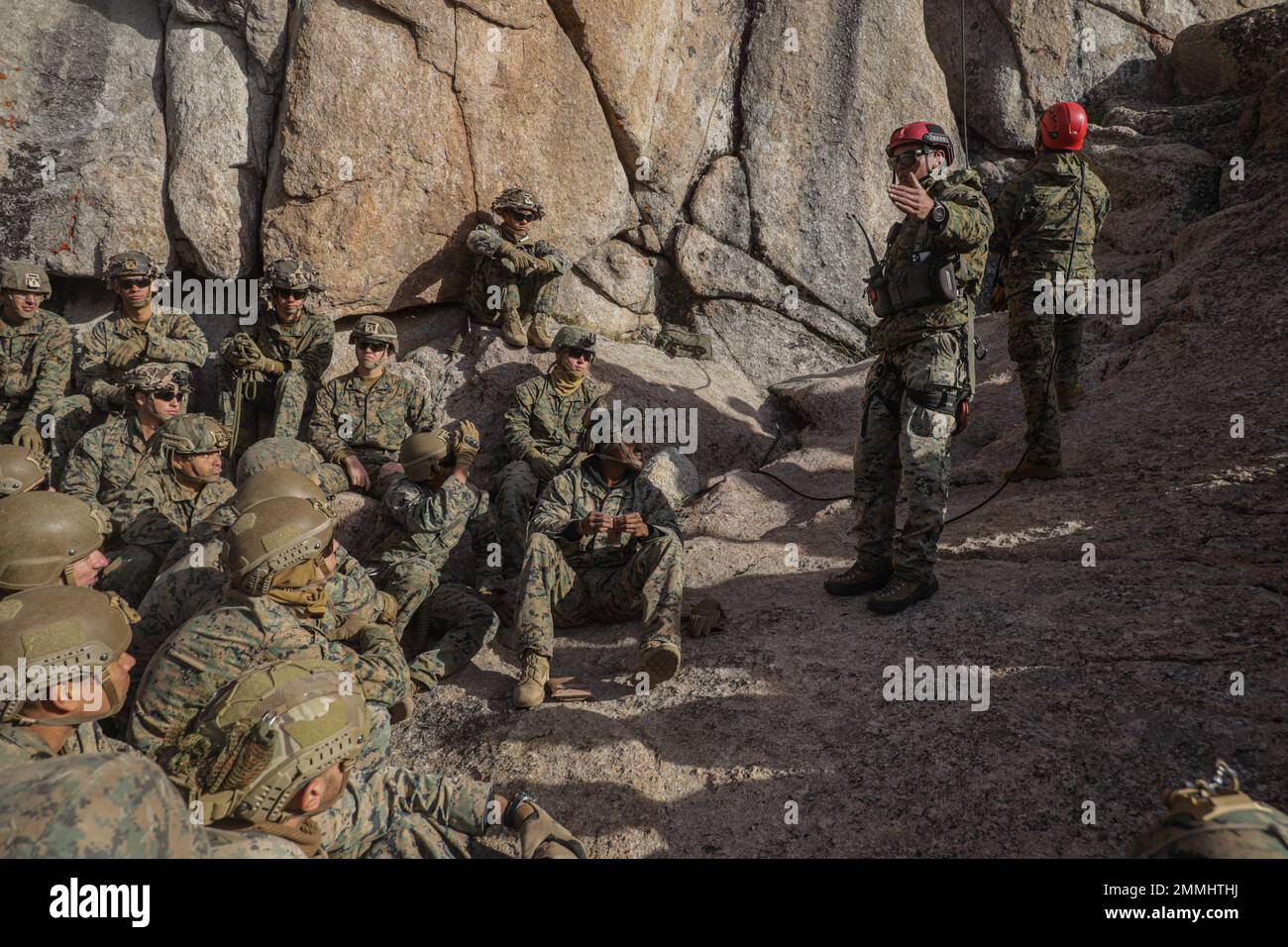 U.S. Marines with Echo Company, 2nd Battalion, 1st Marine Regiment, 1st ...