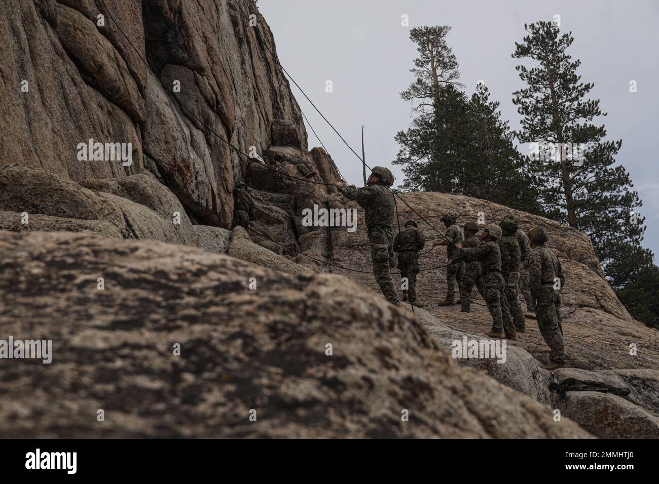 U.S. Marines with Echo Company, 2nd Battalion, 1st Marine Regiment, 1st ...