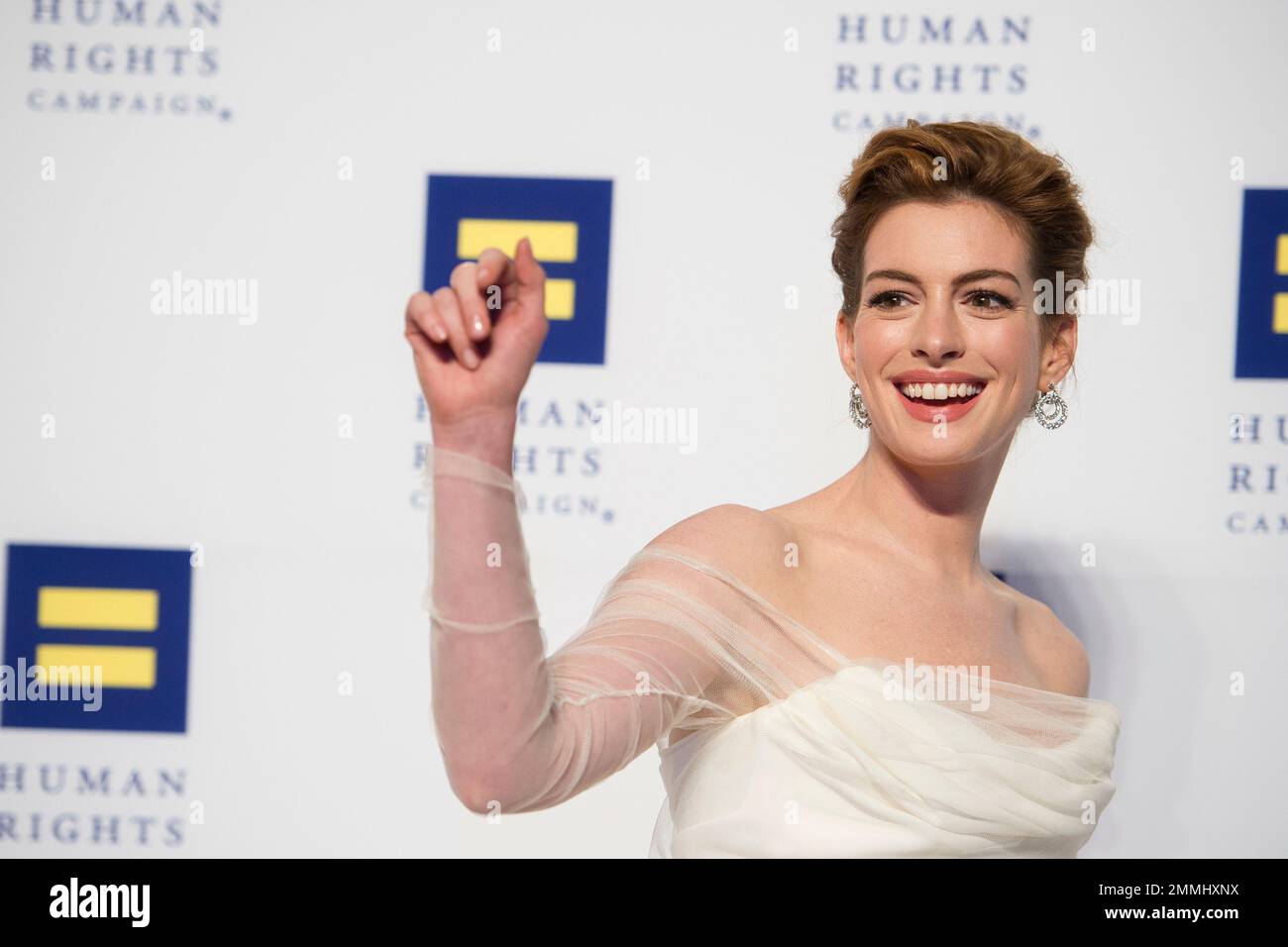 Actress Anne Hathaway Arrives At The Human Rights Campaign Hrc