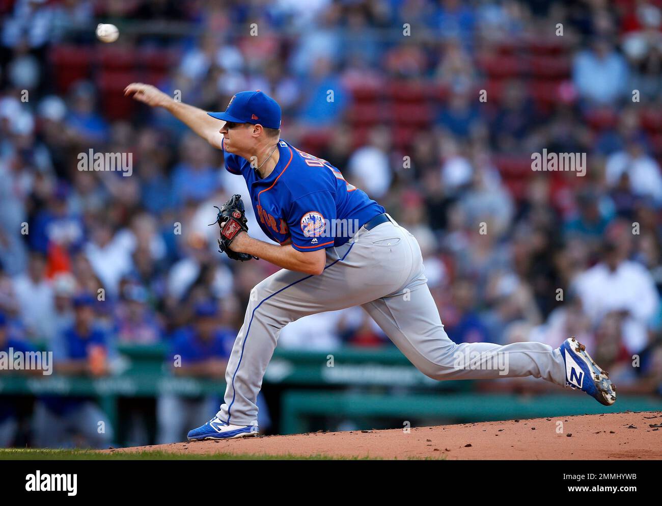 New York Mets' Corey Oswalt pitches during the first inning of a ...