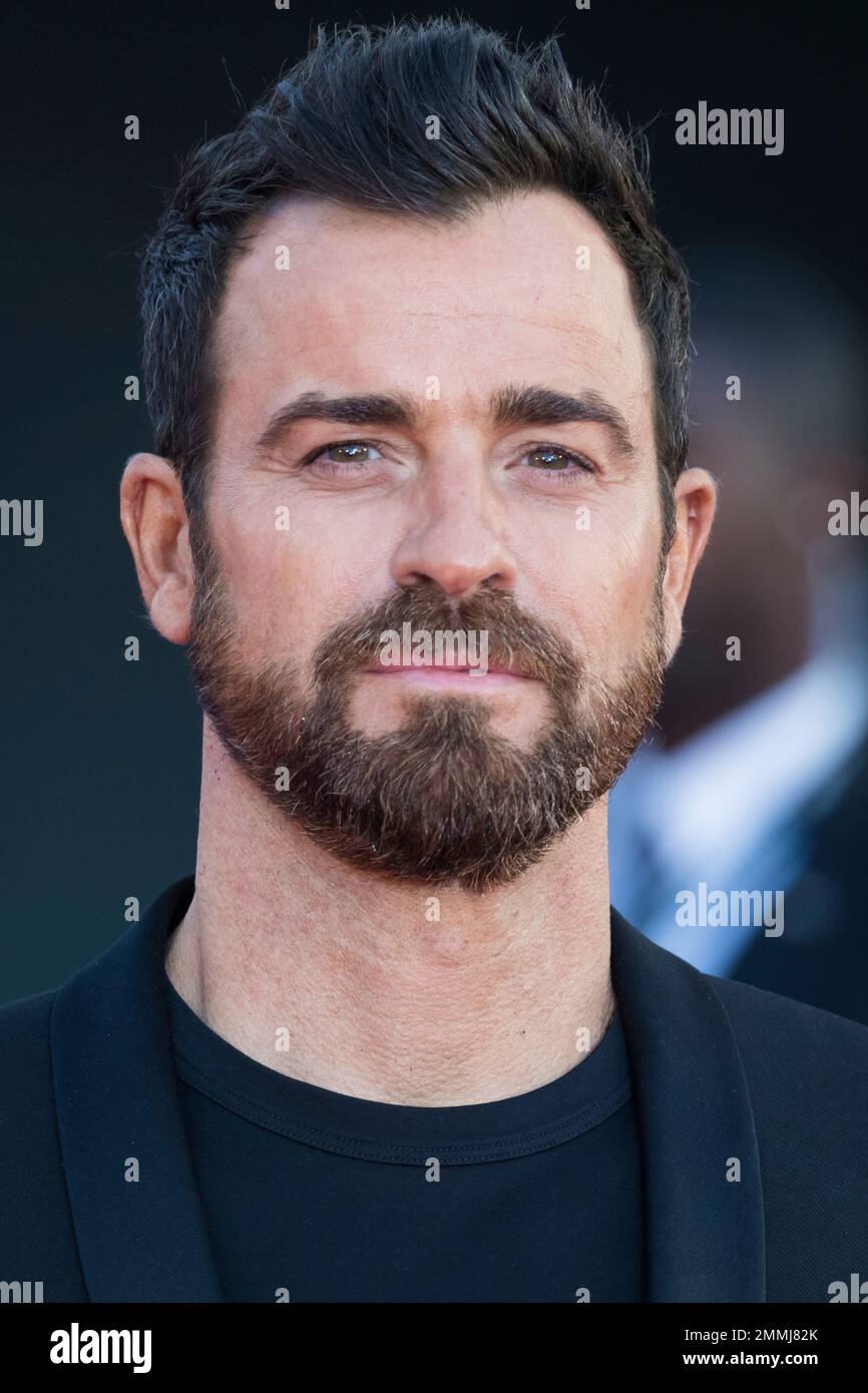 Actor Justin Theroux poses for photographers upon arrival at the world ...