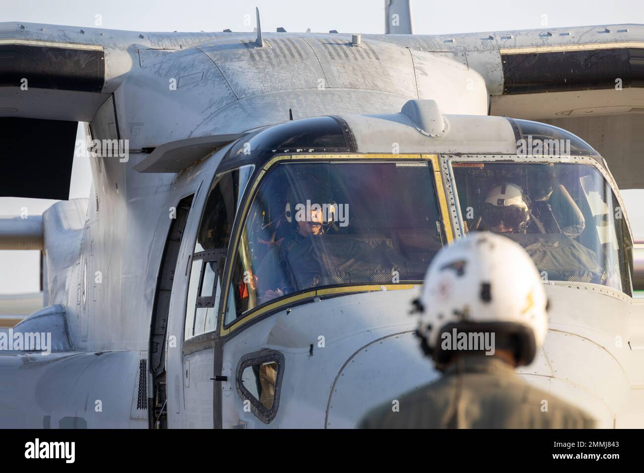 U.S. Marines with Marine Medium Tiltrotor Squadron (VMM) 162 prepare ...