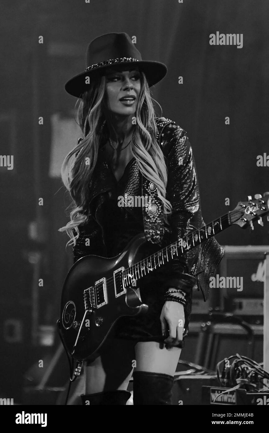 Orianthi Panagaris