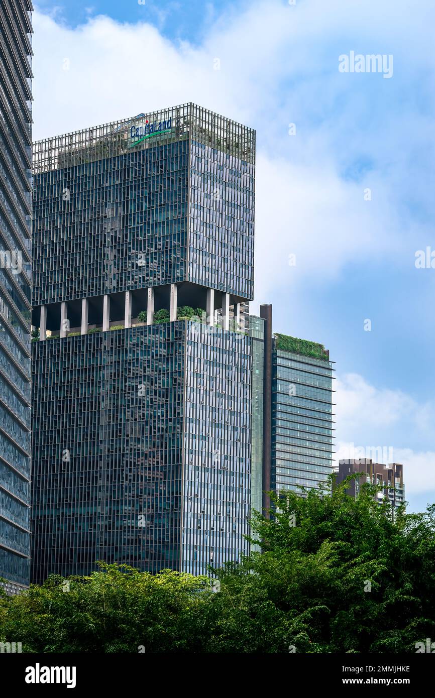 CapitaSky (formerly known as 79 Robinson Road) located at the junction ...