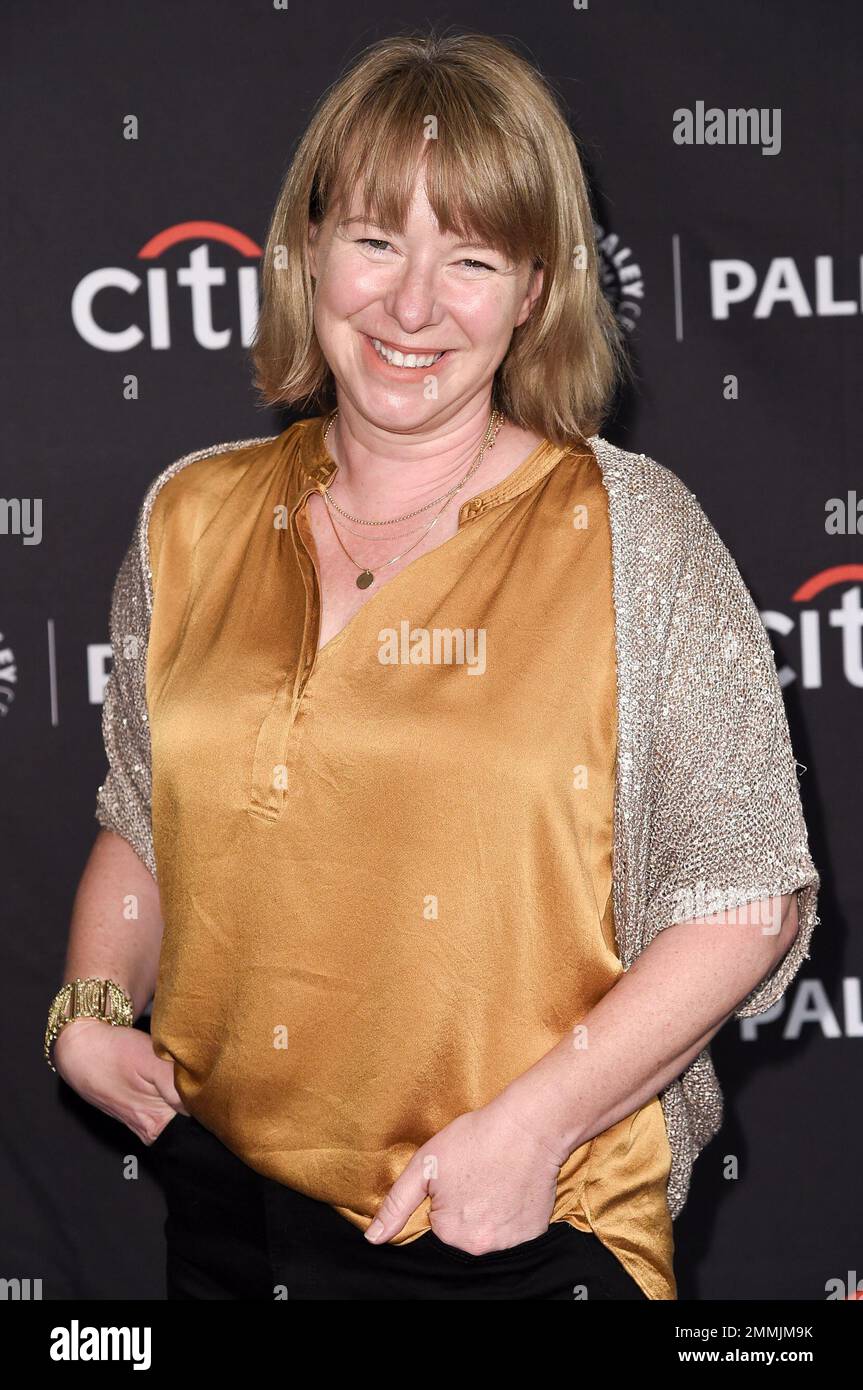 Julie Anne Robinson attends the 2018 PaleyFest Fall TV Previews "I Feel ...