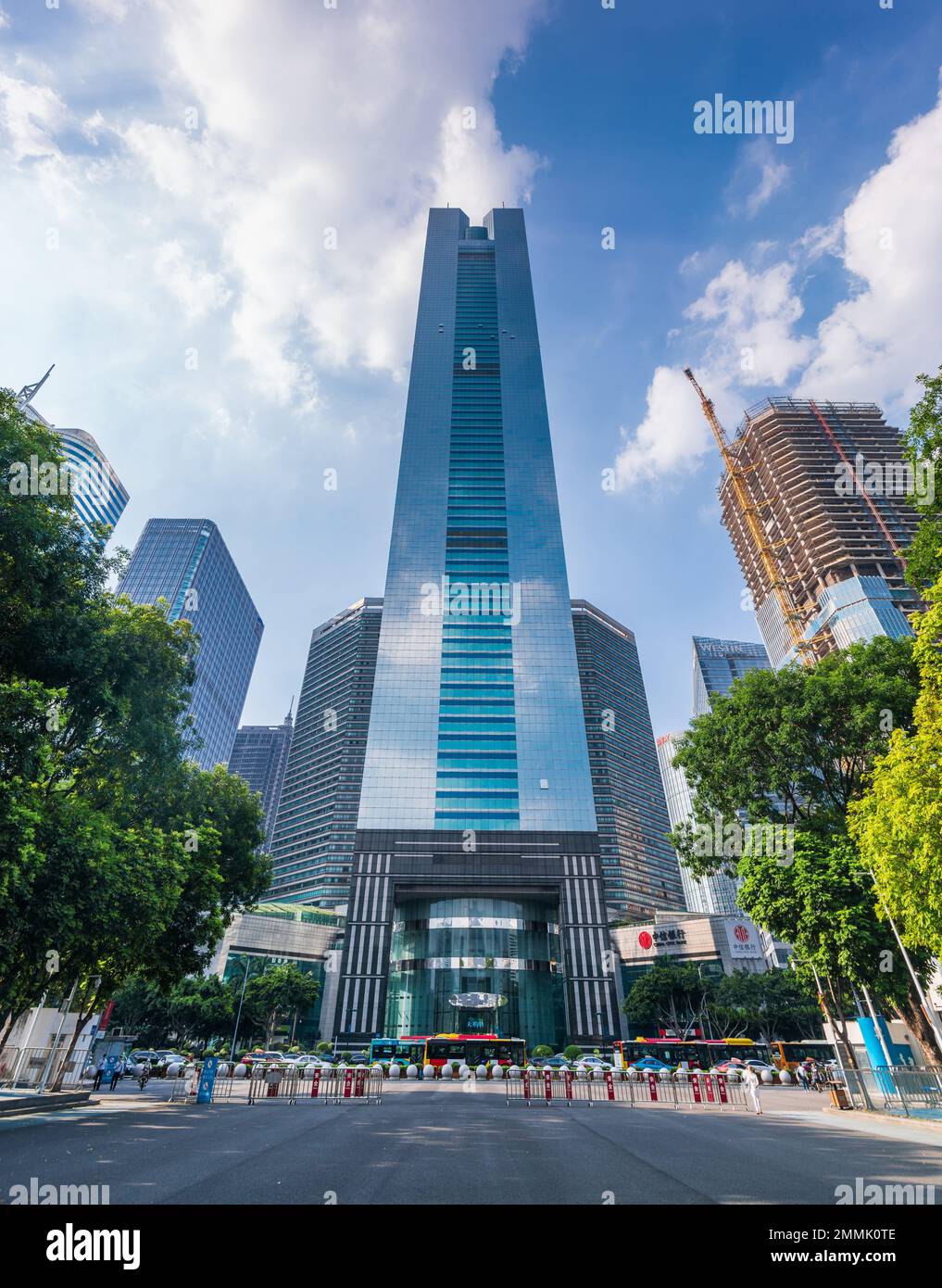 Guangzhou citic tower Stock Photo - Alamy