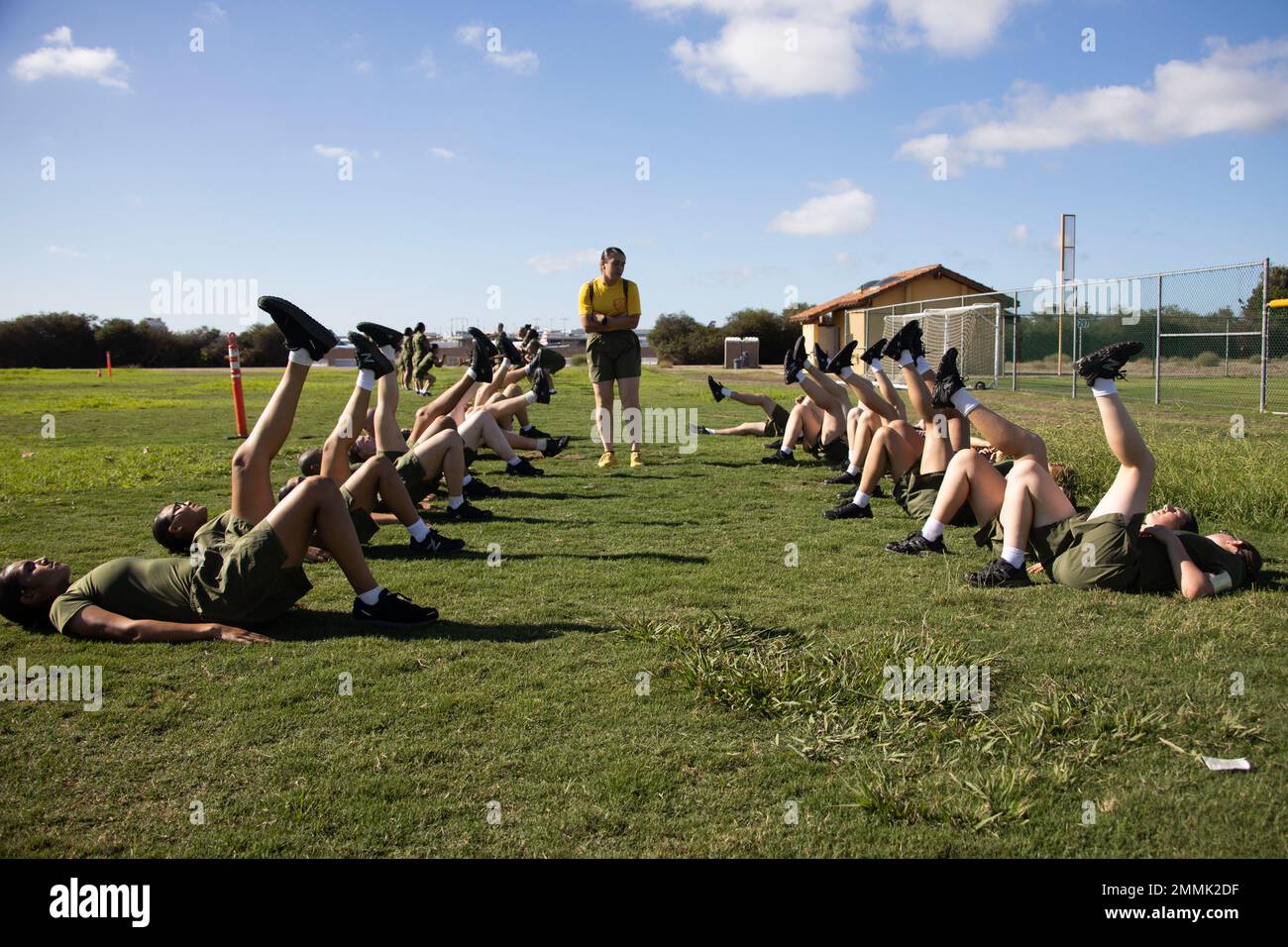 U.S. Marine Corps recruits with Golf Company, 2nd Recruit Training ...