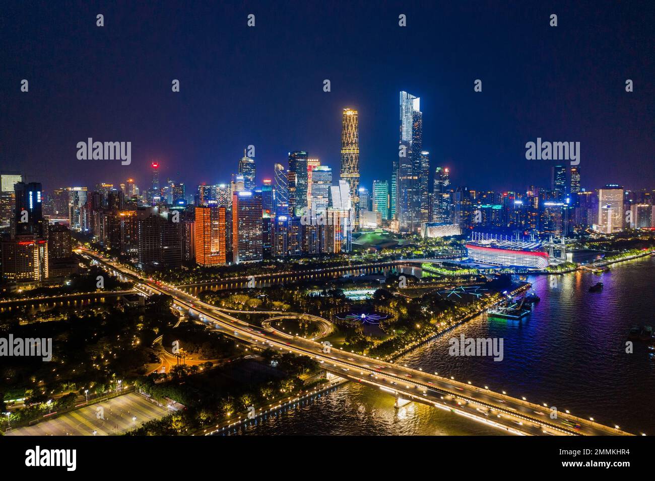 Guangzhou night scenery scenery hi-res stock photography and images - Alamy