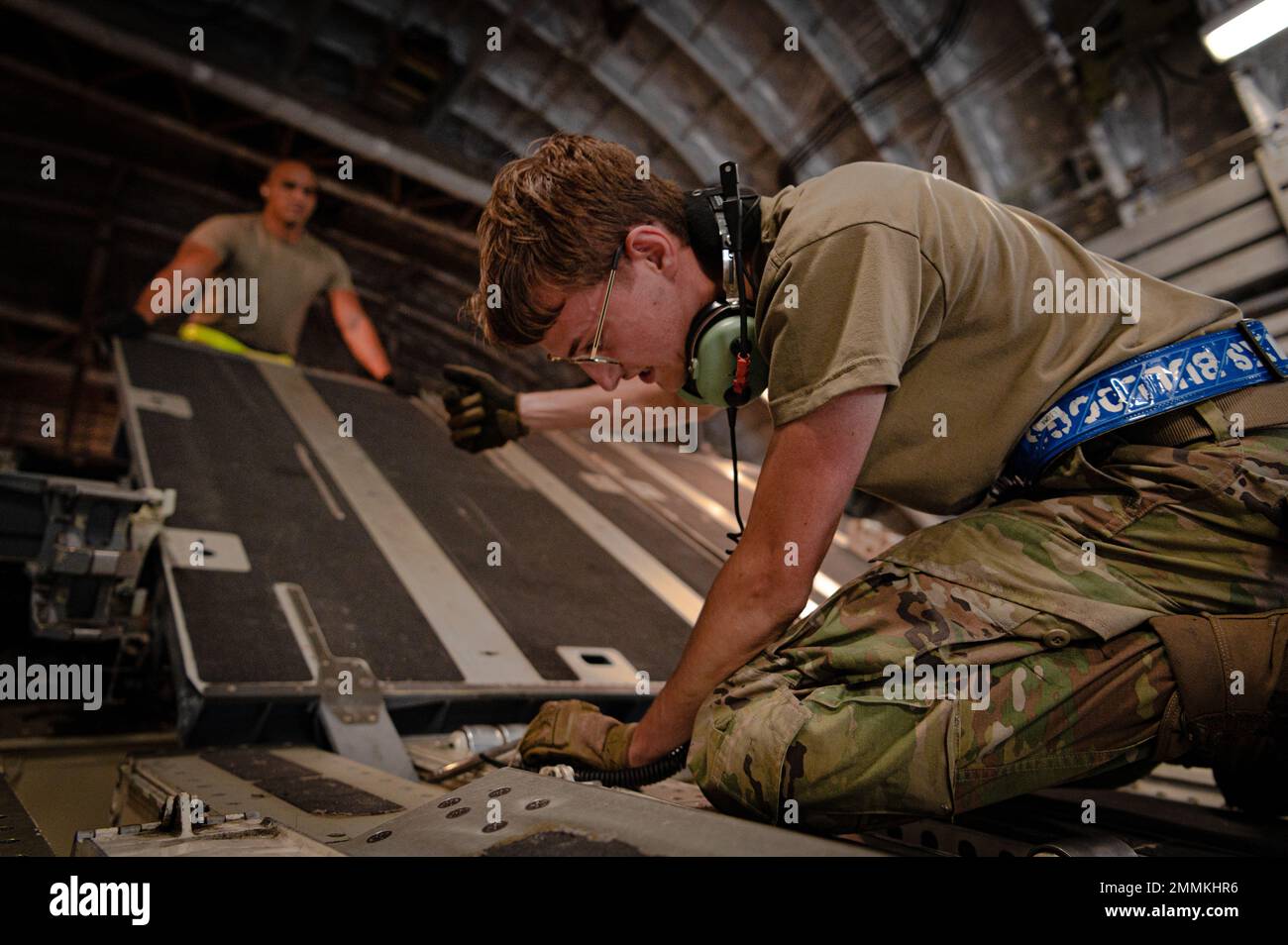305th amxs hi-res stock photography and images - Alamy